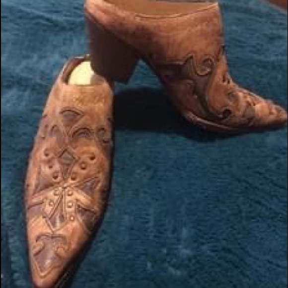 Corral | Shoes | Ladies Corral Mules | Poshmark